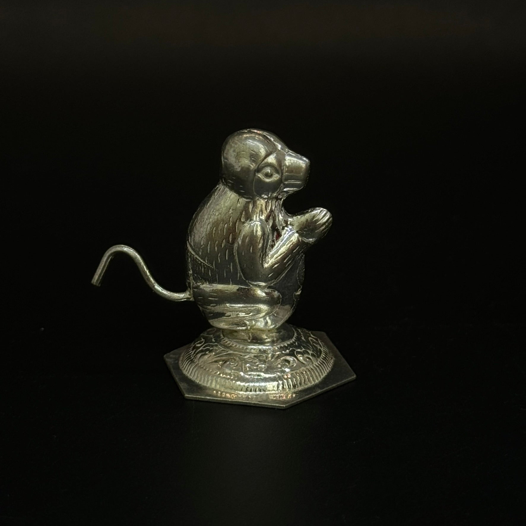 Pure Silver Monkey Statue/Idol for Puja, Vastu and Rahu – Master Jewellers